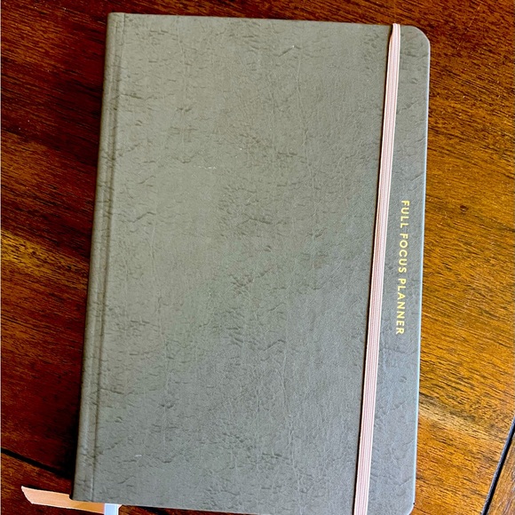 Michael Hyatt | Office | Michael Hyatt Full Focus Planner Journal ...